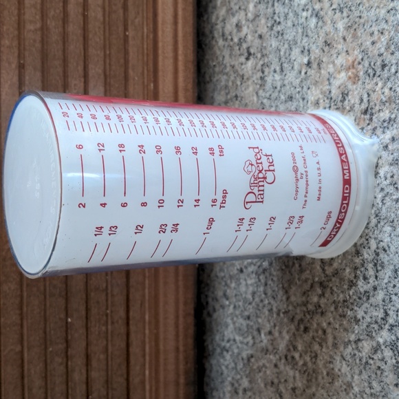 The Pampered Chef | Kitchen | Pampered Chef Measure All 2 Cup Wet Dry ...